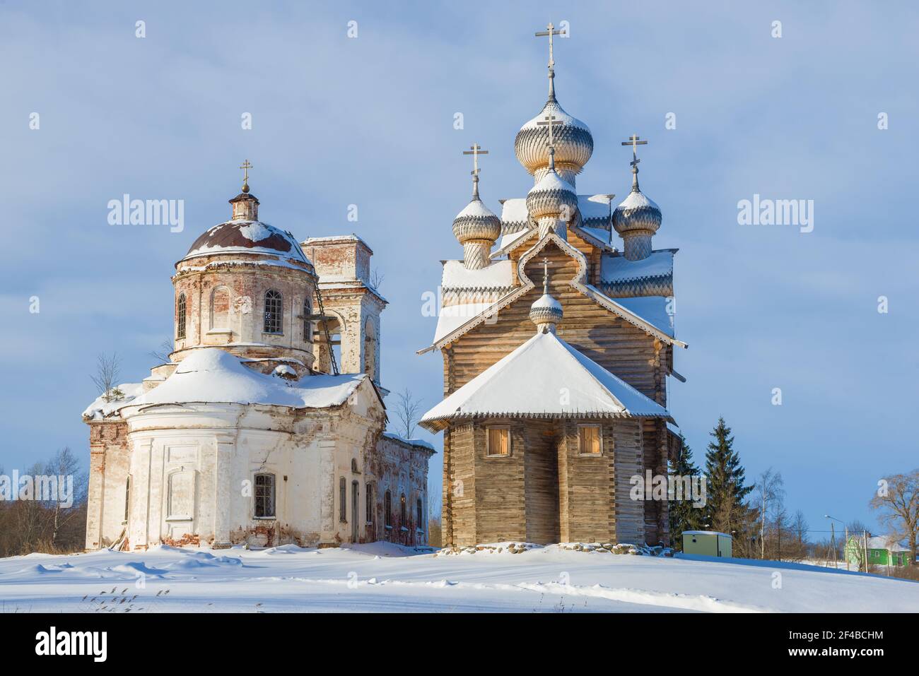 Alte kirchen -Fotos und -Bildmaterial in hoher Auflösung – Alamy