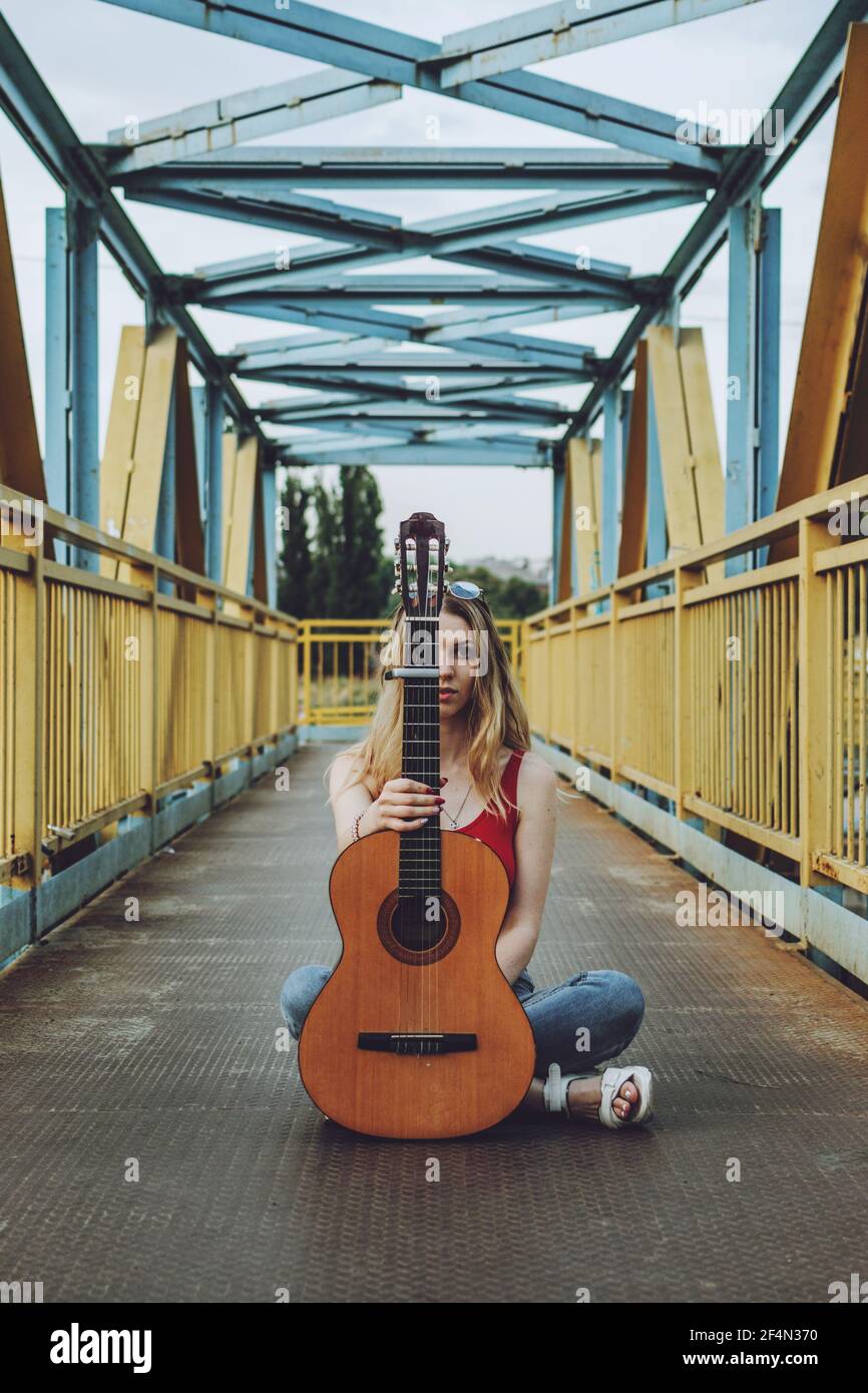 Junge Musikanten Stockfotos und -bilder Kaufen - Alamy