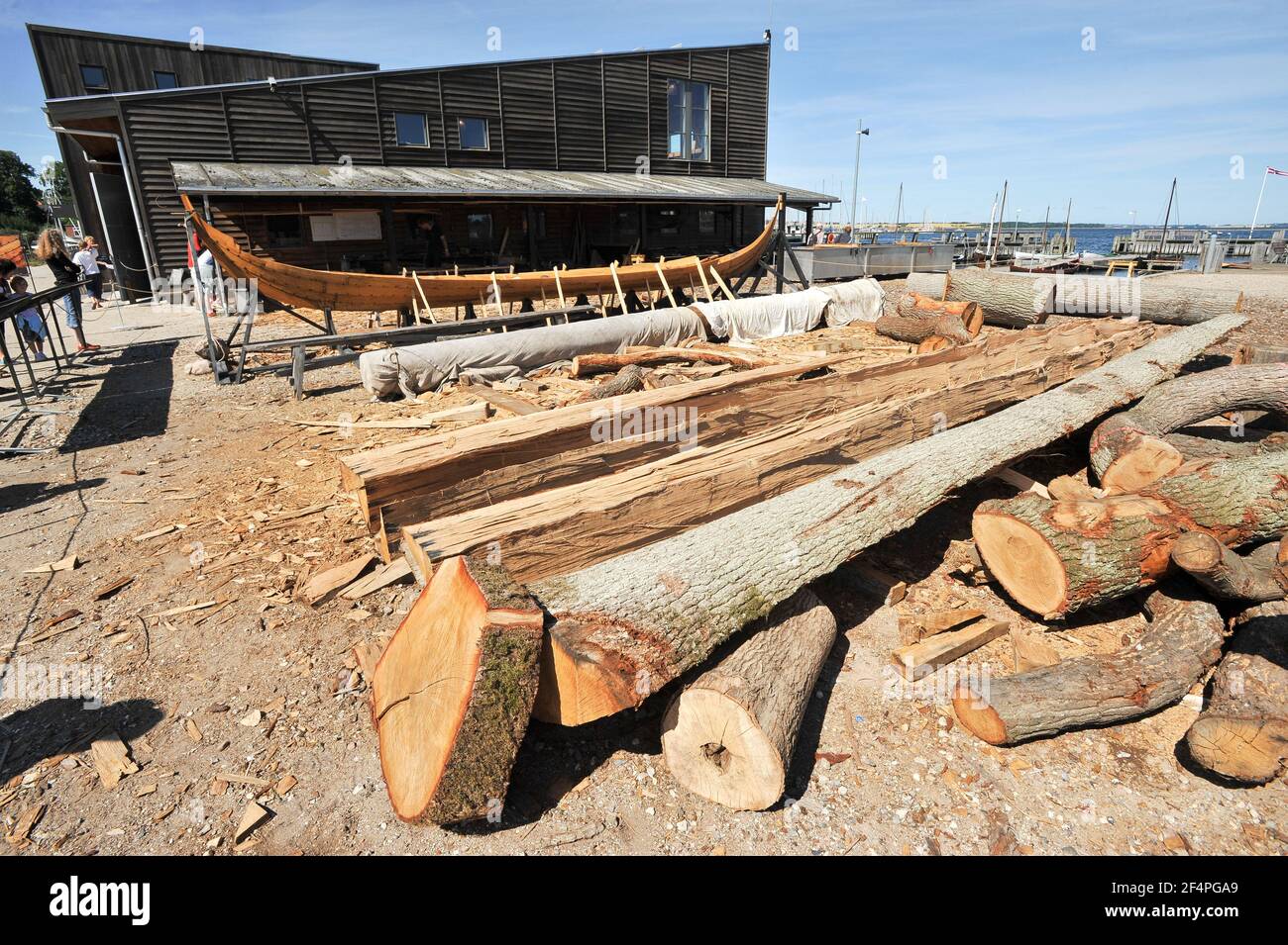Viking ship museum in roskilde -Fotos und -Bildmaterial in hoher ...