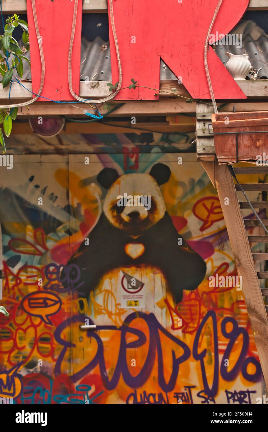 Street art graff -Fotos und -Bildmaterial in hoher Auflösung – Alamy