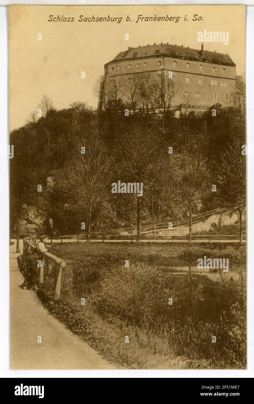 Schloss sachsenburg -Fotos und -Bildmaterial in hoher Auflösung – Alamy