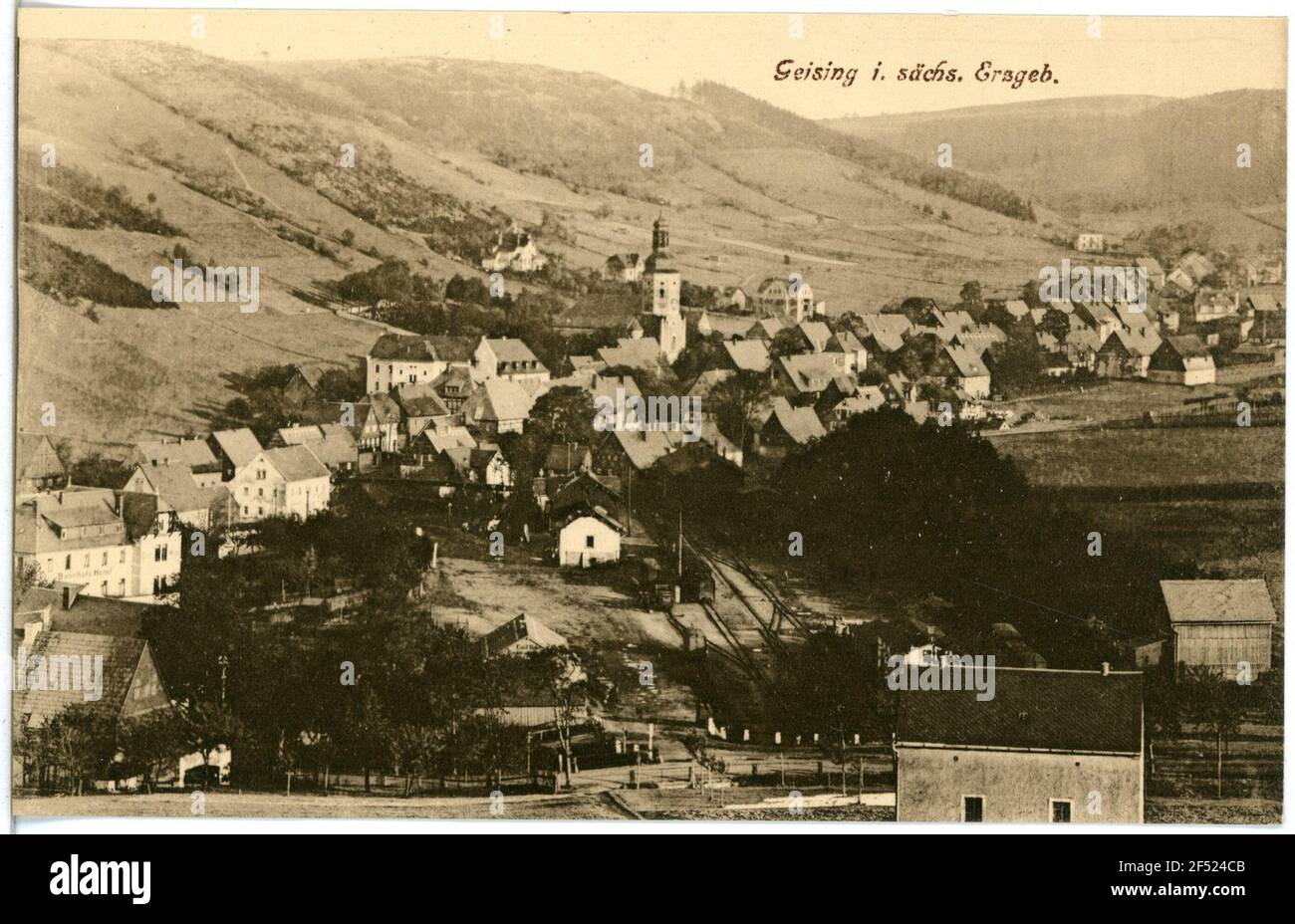 Blick auf geising im erzgebirge -Fotos und -Bildmaterial in hoher ...