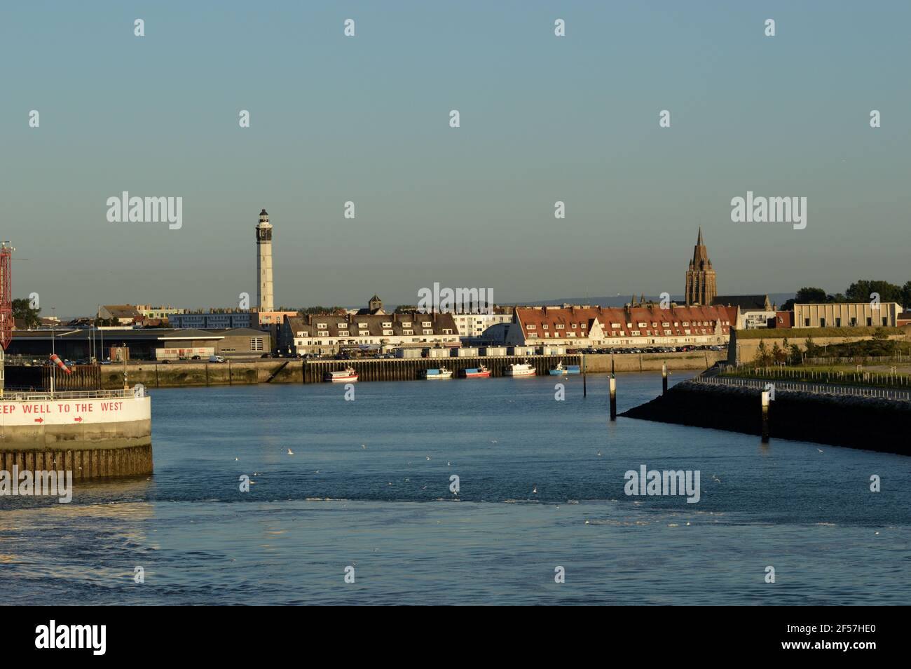 Calais ferry terminal -Fotos und -Bildmaterial in hoher Auflösung – Alamy
