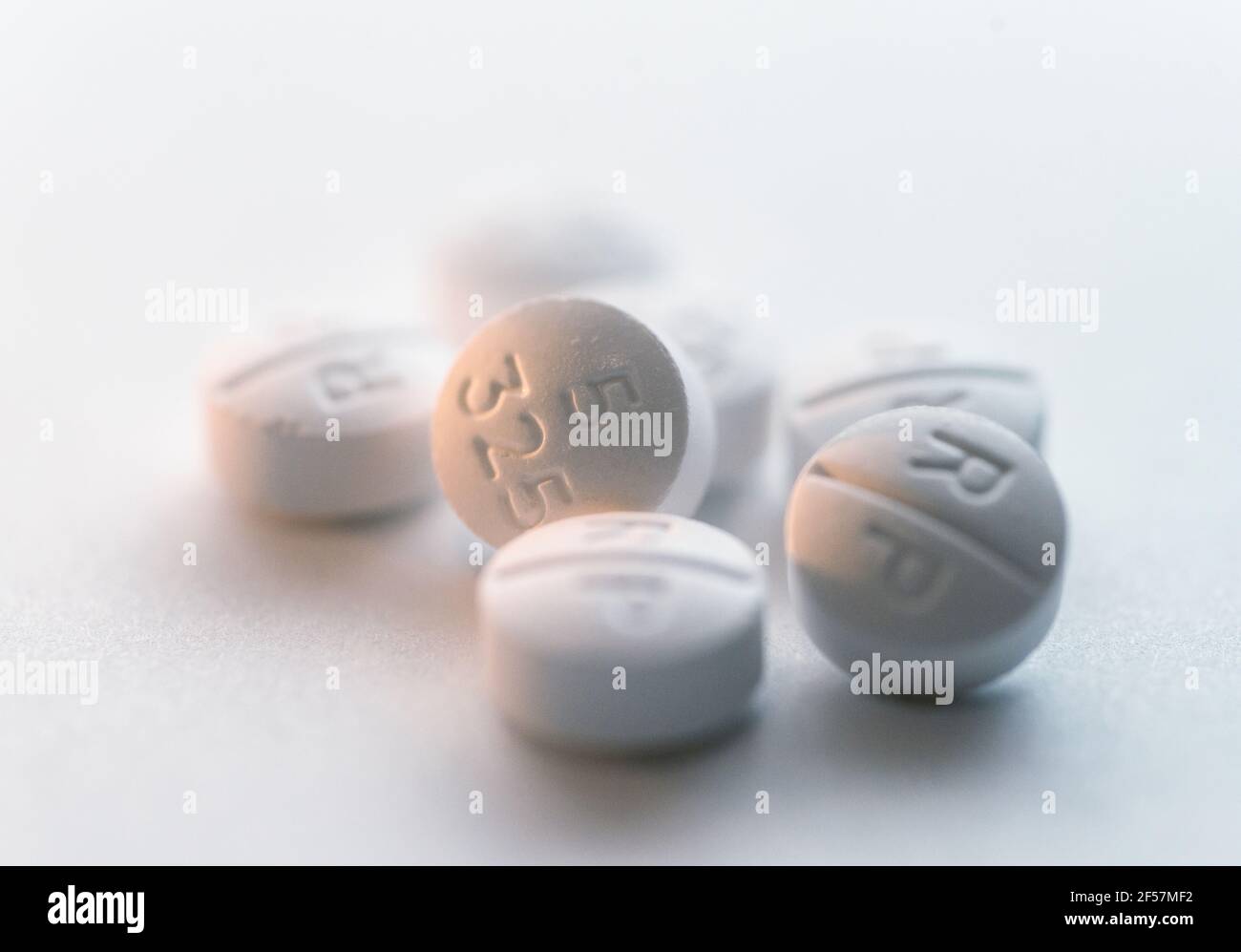Oxycodon tabletten -Fotos und -Bildmaterial in hoher Auflösung – Alamy