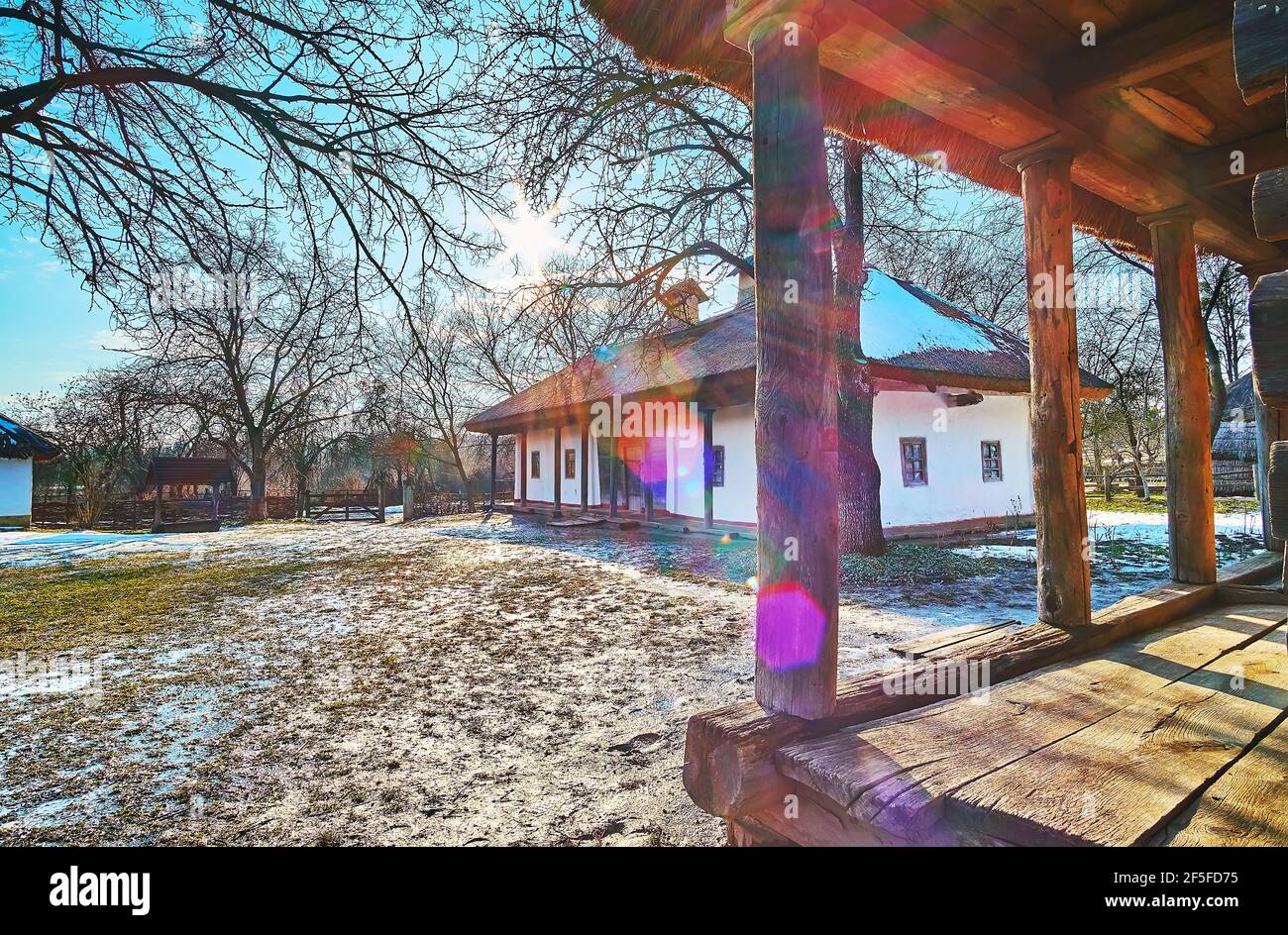 Altes Lehmhaus Stockfotos und -bilder Kaufen - Alamy