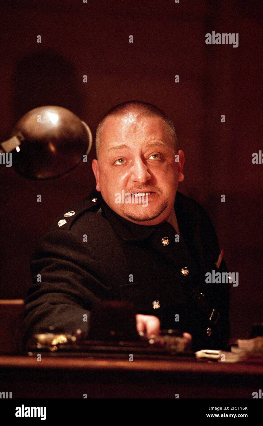 Russell beale -Fotos und -Bildmaterial in hoher Auflösung – Alamy