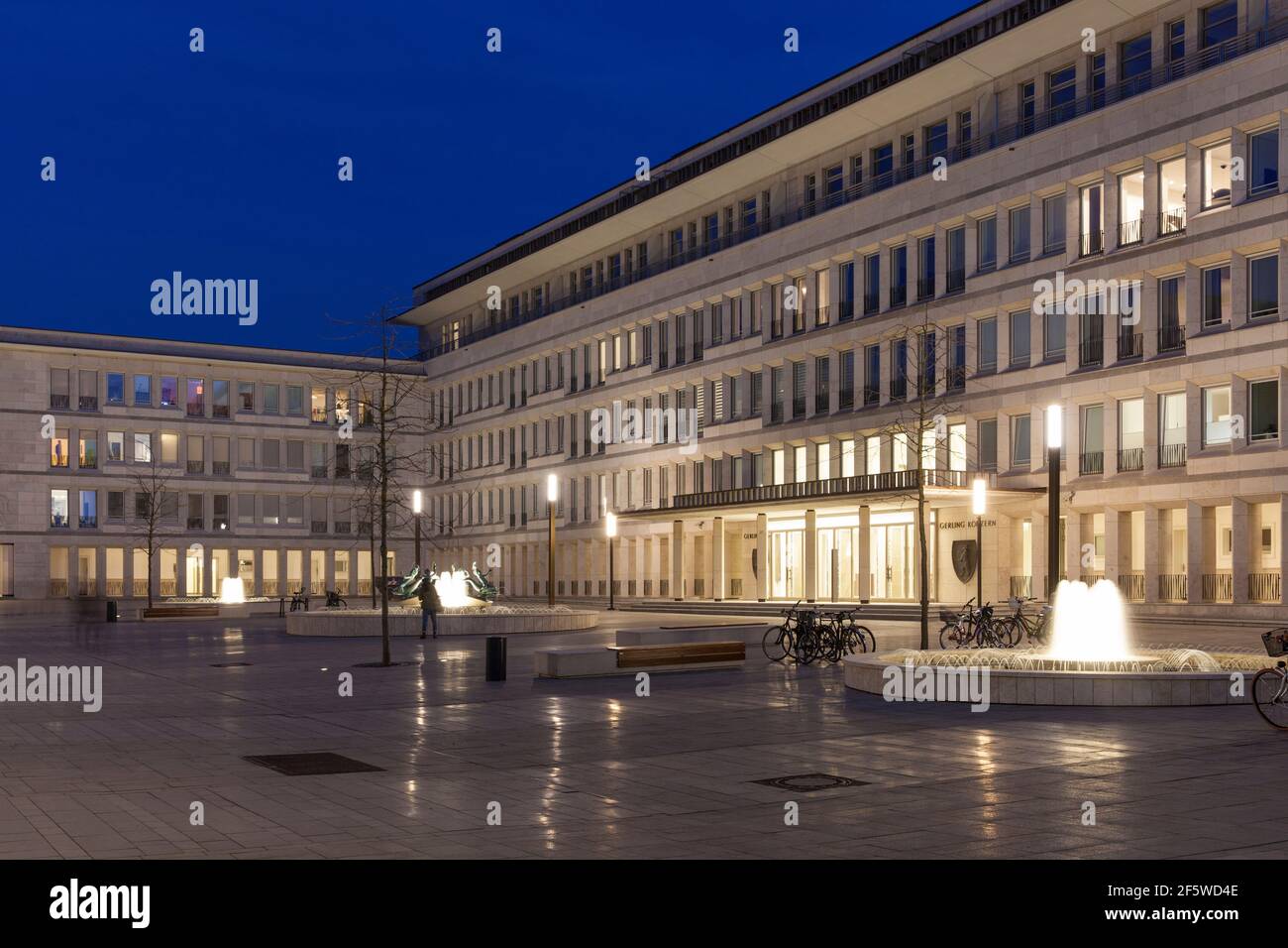 Gerling konzern -Fotos und -Bildmaterial in hoher Auflösung – Alamy