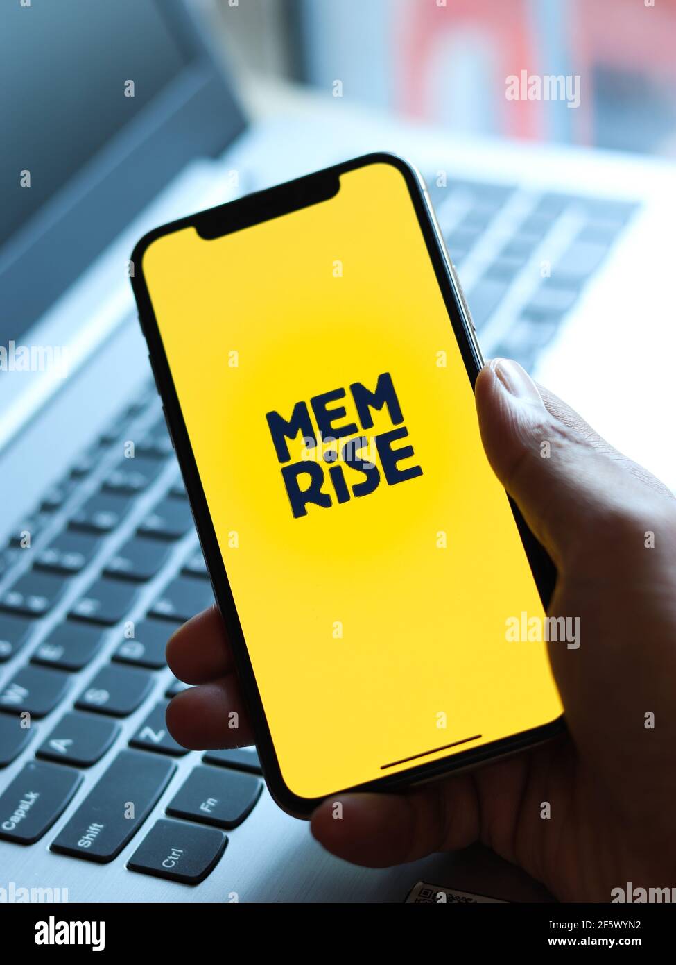 Memrise app logo -Fotos und -Bildmaterial in hoher Auflösung – Alamy