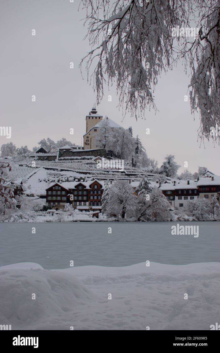 Werdenberg schloss -Fotos und -Bildmaterial in hoher Auflösung – Alamy