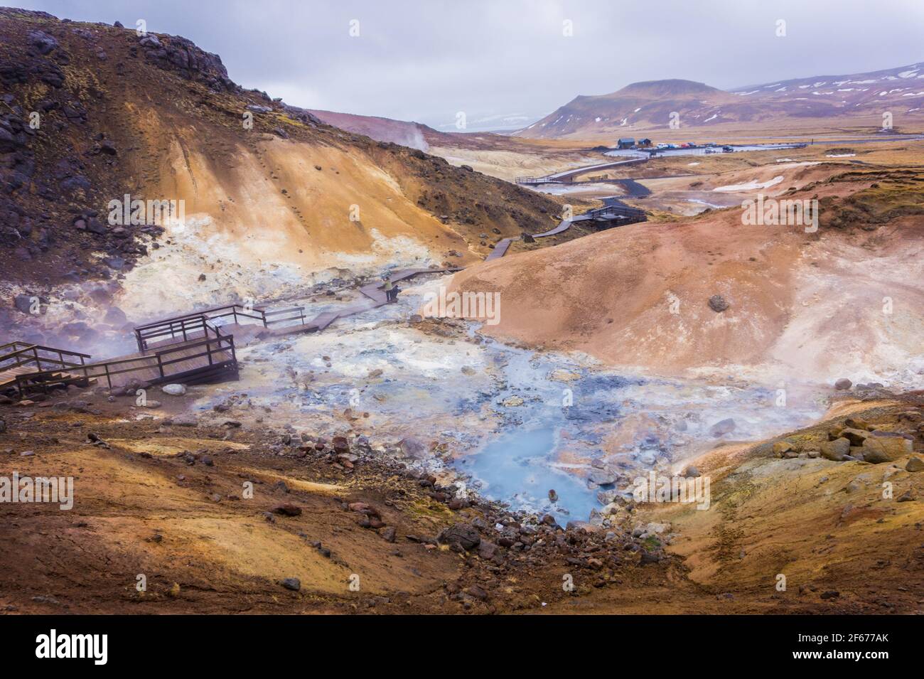 Krysuvik geothermisches gebiet -Fotos und -Bildmaterial in hoher ...