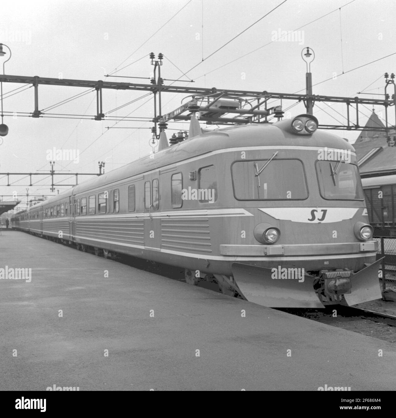 Die Staatsbahnen, SJ y0a2a 103 auch als Paprika Zug in Folk und ...