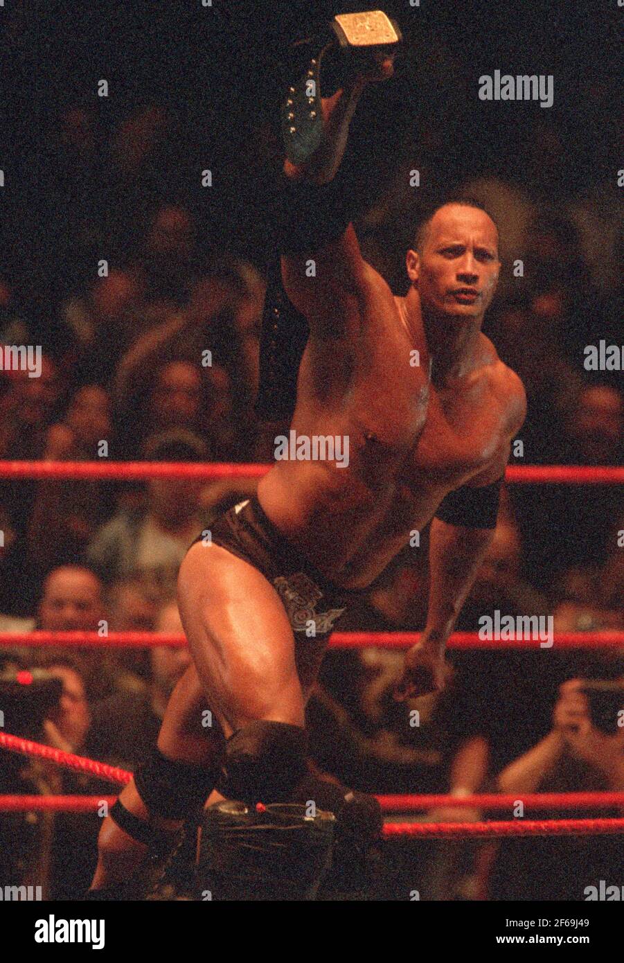 1998 Di Dwayne Johnson 1998 JAKKS Pacific WWE WWF "The Rock" Dwayne