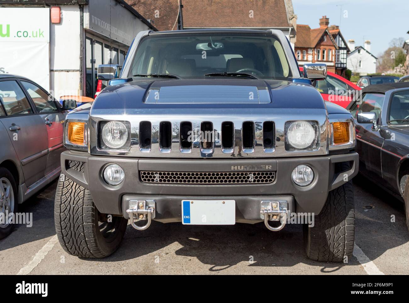 Gm suv -Fotos und -Bildmaterial in hoher Auflösung – Alamy