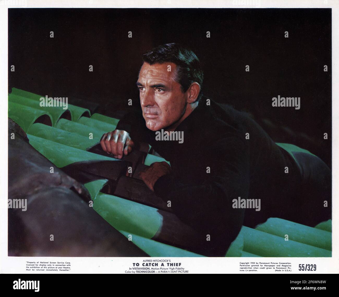 John michael hayes drehbuch -Fotos und -Bildmaterial in hoher Auflösung ...