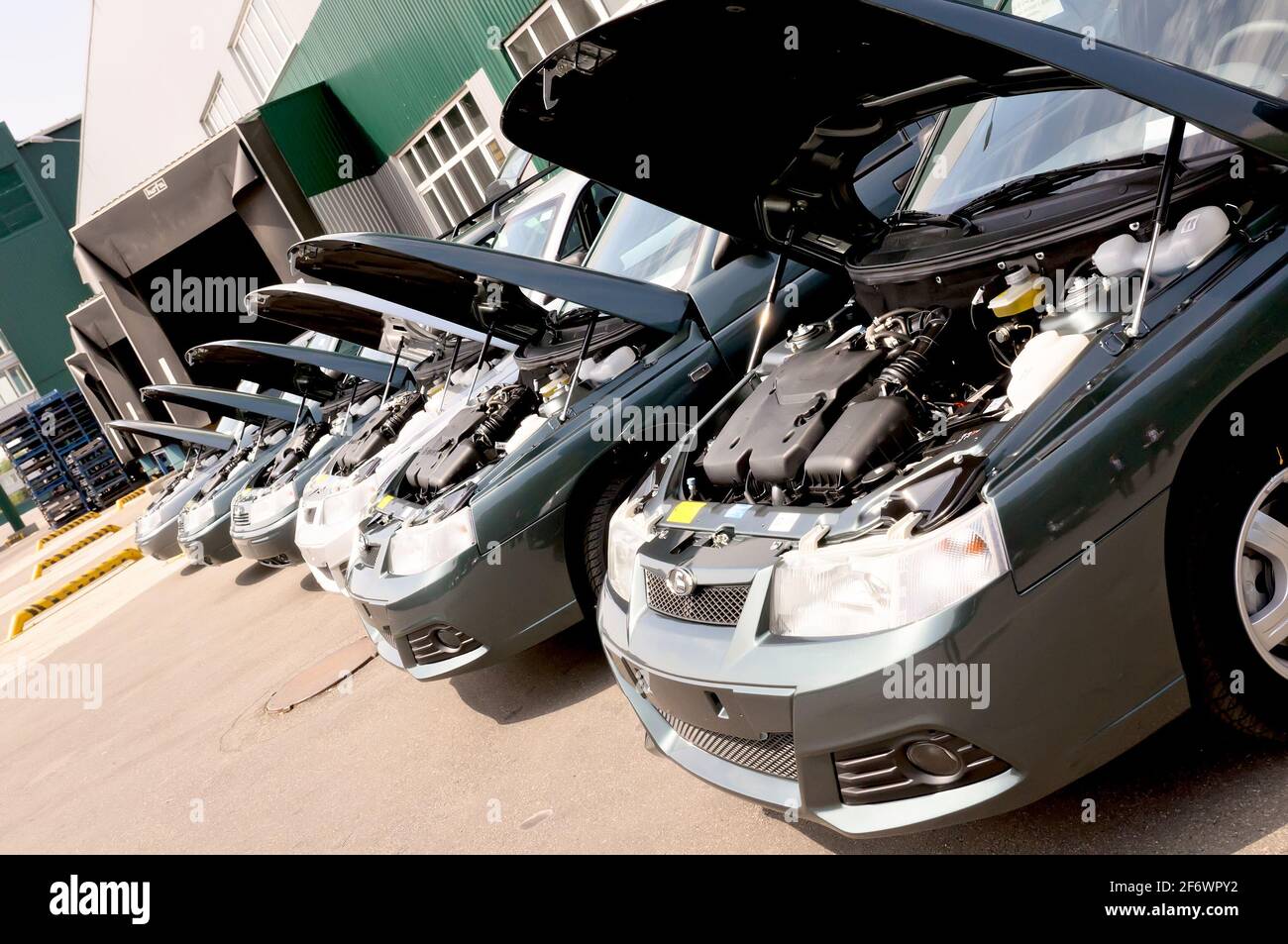 Kompakte maschinen -Fotos und -Bildmaterial in hoher Auflösung – Alamy