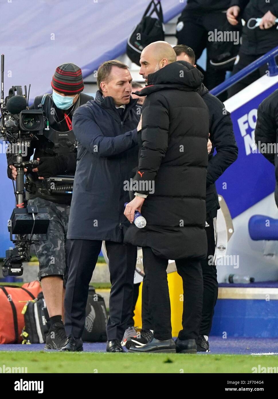 Leicester City Manager Brendan Rodgers (links) und Manchester City ...