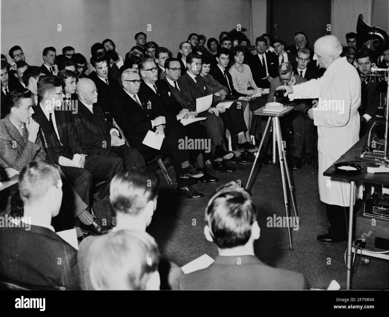 Reihe von experimenten -Fotos und -Bildmaterial in hoher Auflösung – Alamy