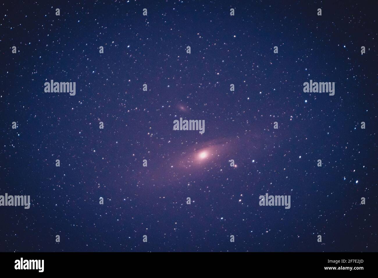 Andromeda galaxie bilder -Fotos und -Bildmaterial in hoher Auflösung – Alamy