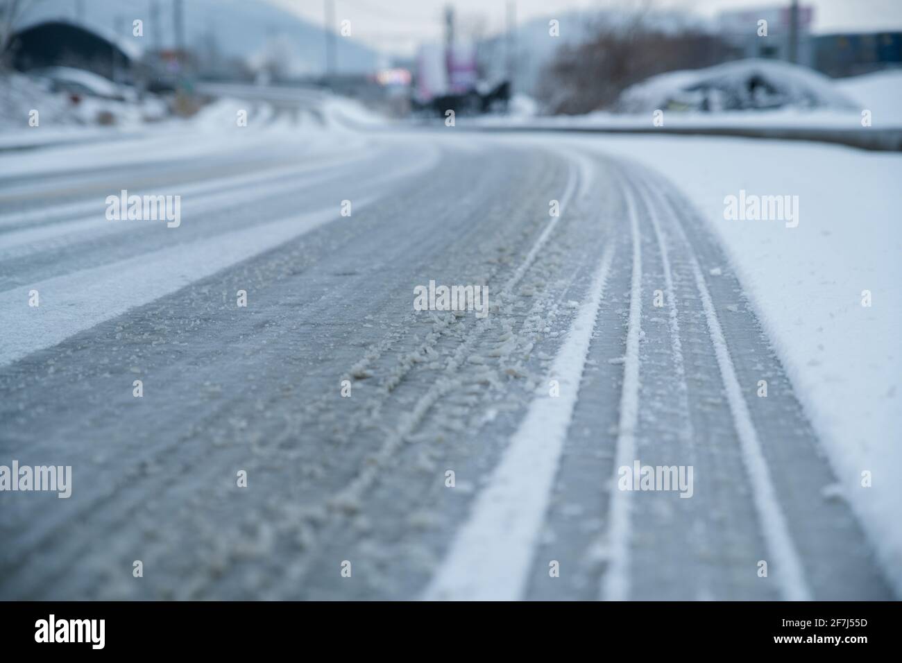 Spuren von auto -Fotos und -Bildmaterial in hoher Auflösung – Alamy