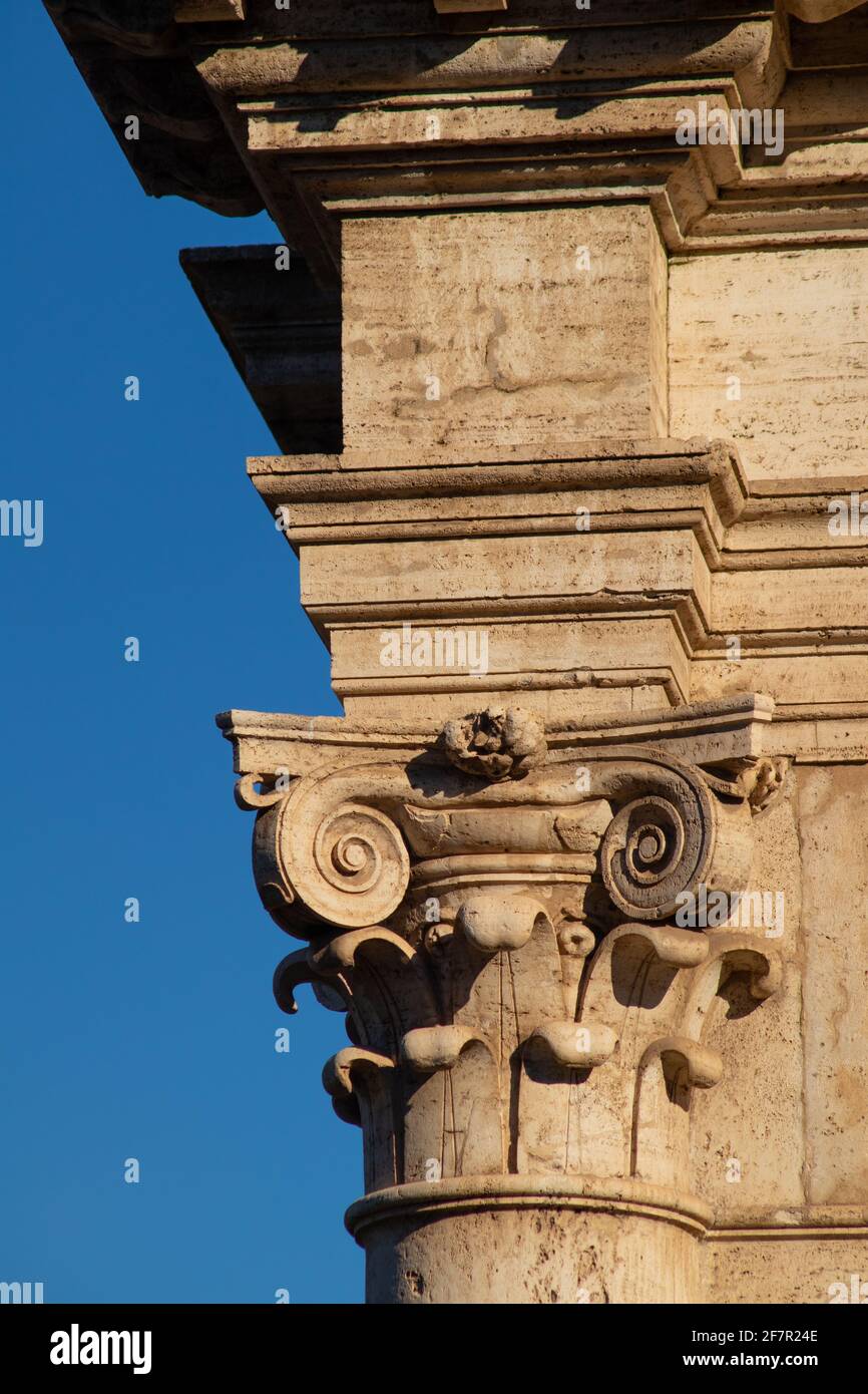 Santa francesca romana basilica -Fotos und -Bildmaterial in hoher Auflösung – Alamy