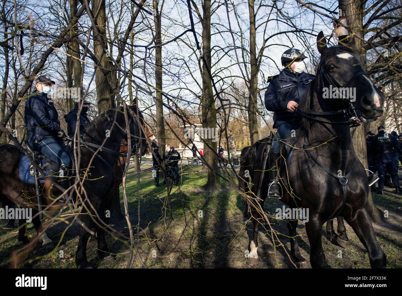 Russian mounted police -Fotos und -Bildmaterial in hoher Auflösung – Alamy