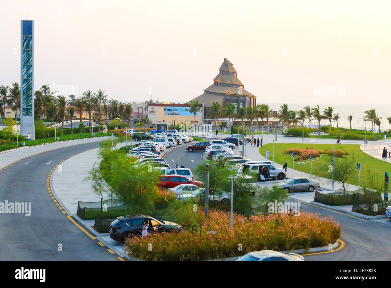 Jeddah new corniche -Fotos und -Bildmaterial in hoher Auflösung – Alamy