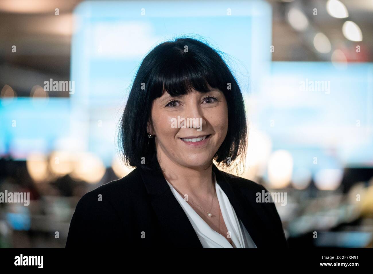 Joana cotar -Fotos und -Bildmaterial in hoher Auflösung – Alamy