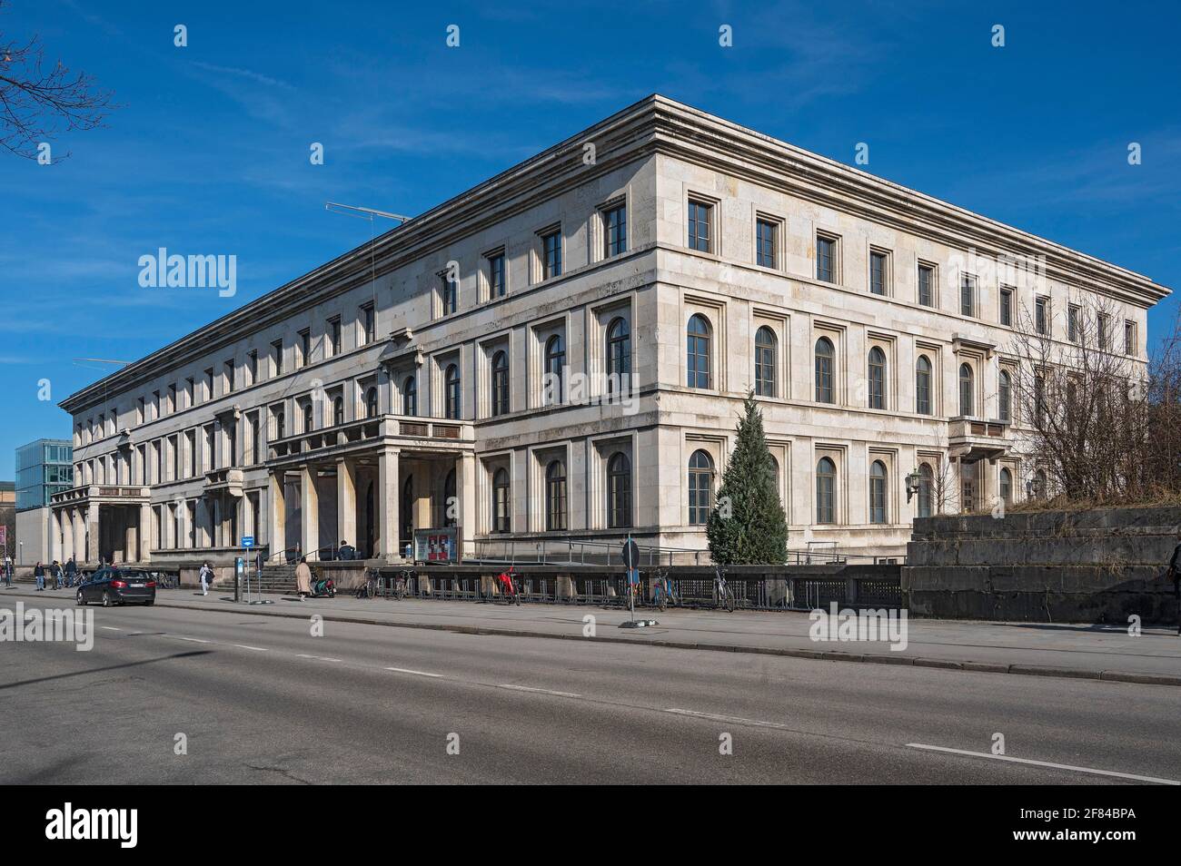 Hochschule für Musik und Theater, ehem. Führerbau, Königsplatz, München ...