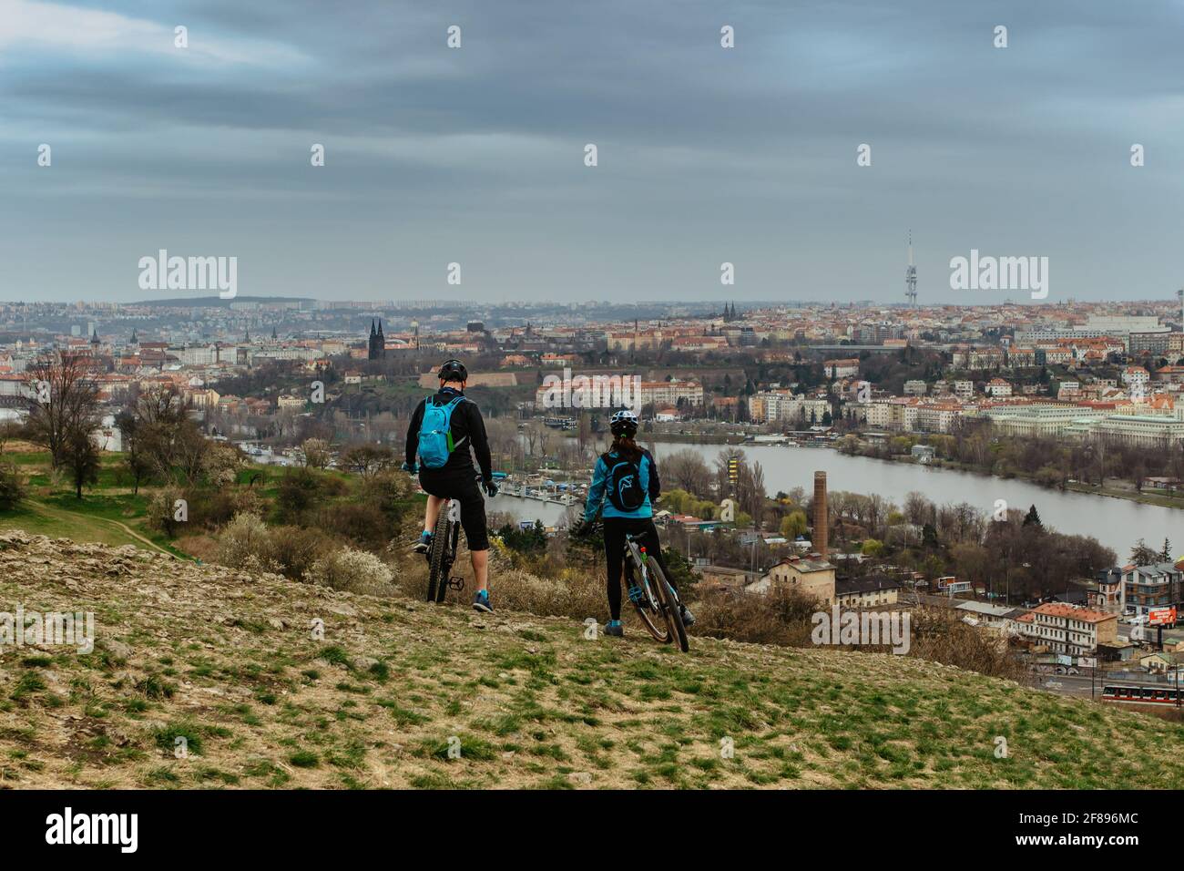 Prager radfahrer -Fotos und -Bildmaterial in hoher Auflösung – Alamy