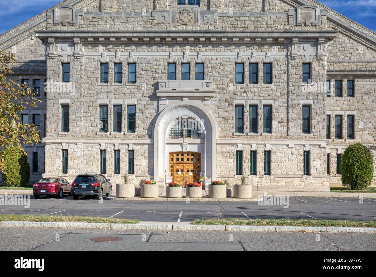 Connecticut street armory -Fotos und -Bildmaterial in hoher Auflösung ...