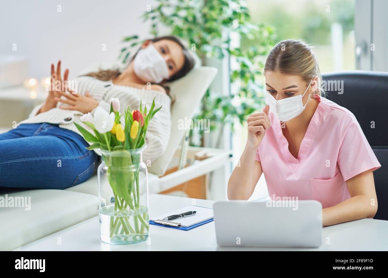 Psychiatrist Stockfotos und -bilder Kaufen - Alamy