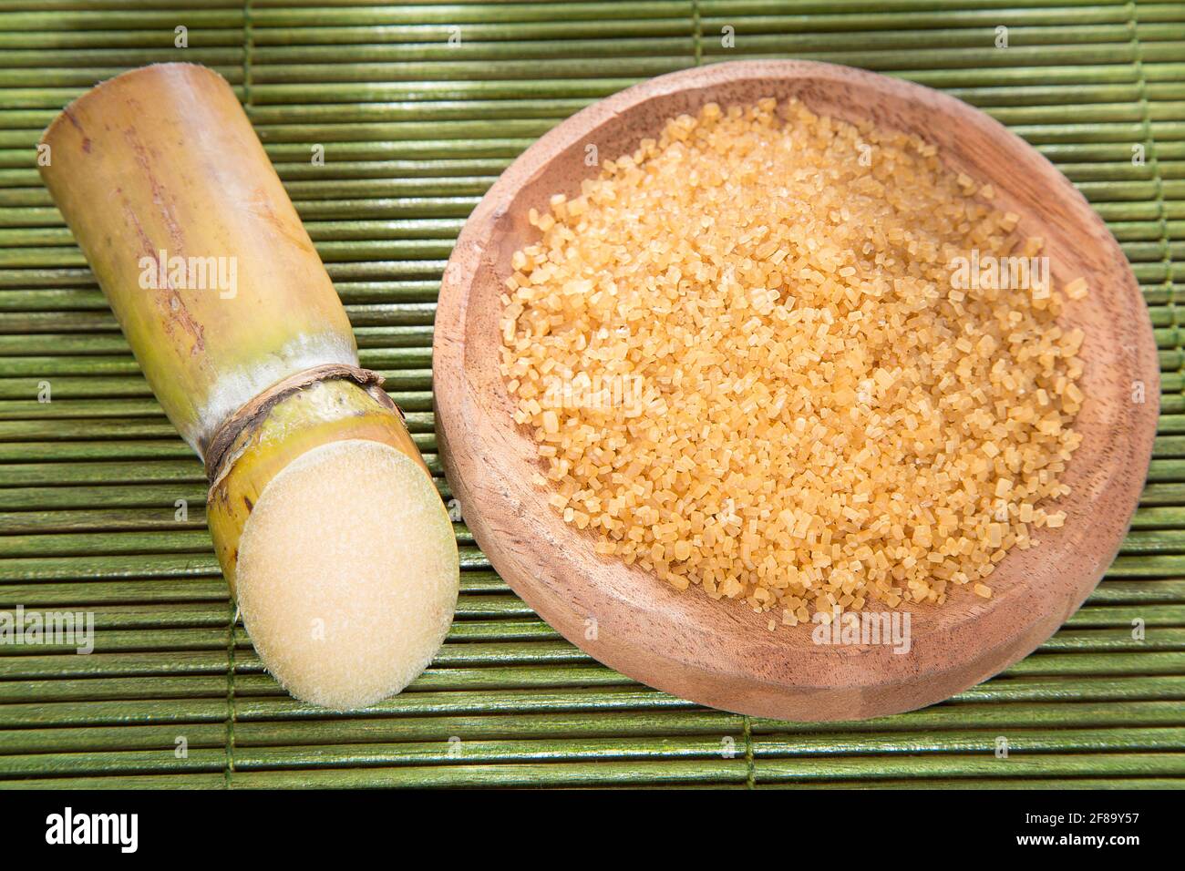 Gehacktes zuckerrohr -Fotos und -Bildmaterial in hoher Auflösung – Alamy