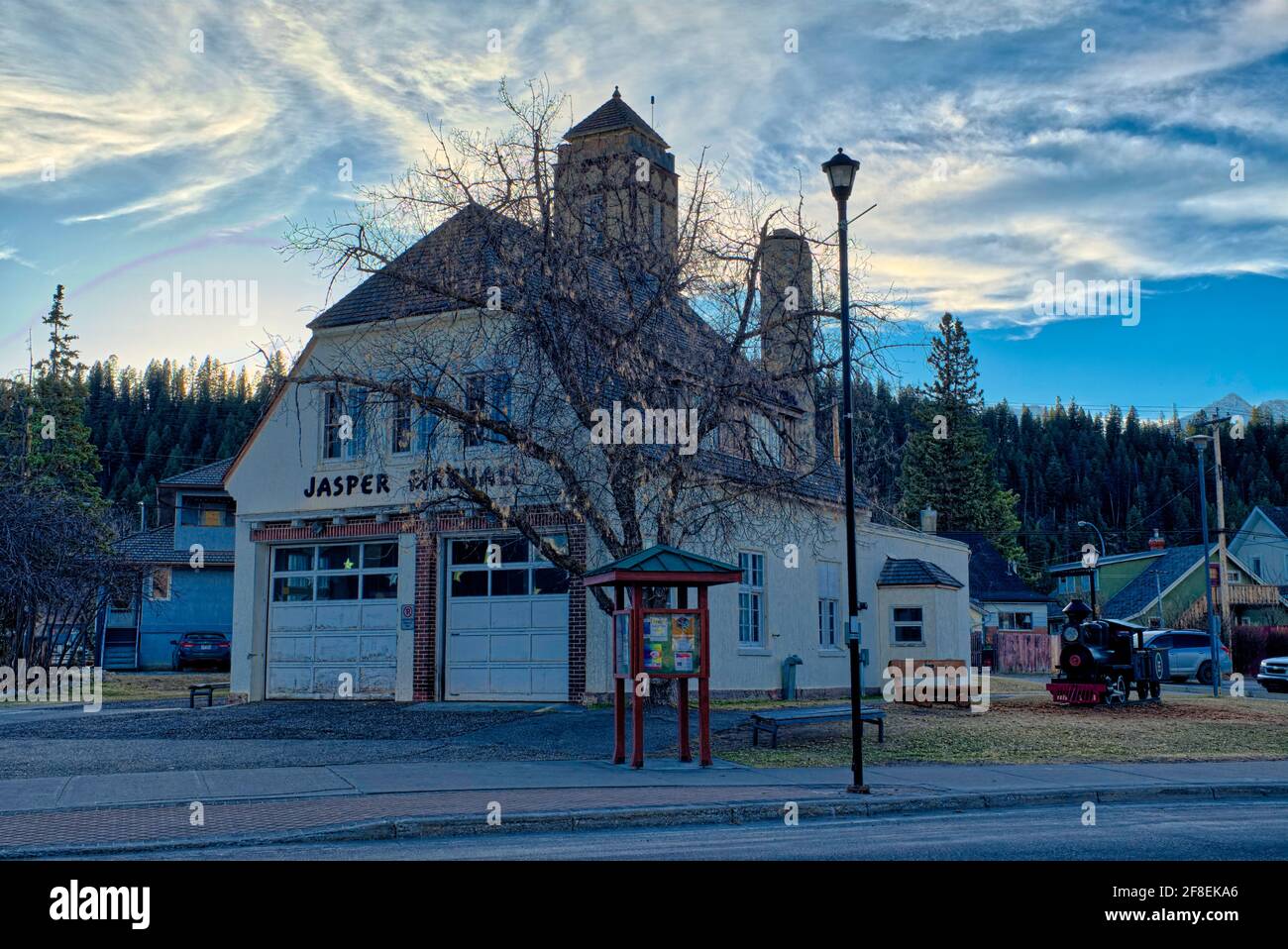 Utilitaristische struktur -Fotos und -Bildmaterial in hoher Auflösung ...