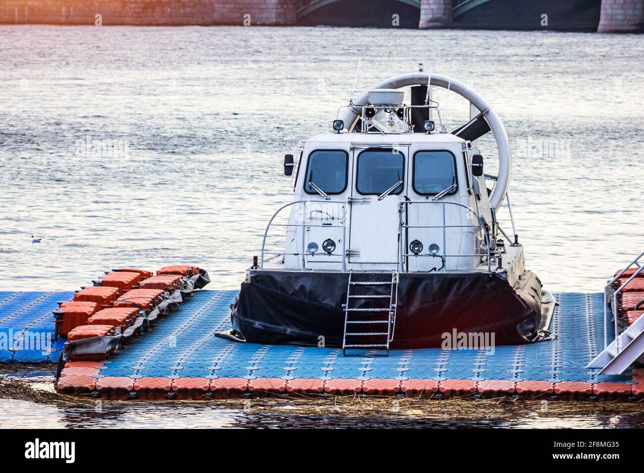 Amphibienboot Hovercraft Air Rider Hybrid .hohe Passbarkeit Aero-Motor ...