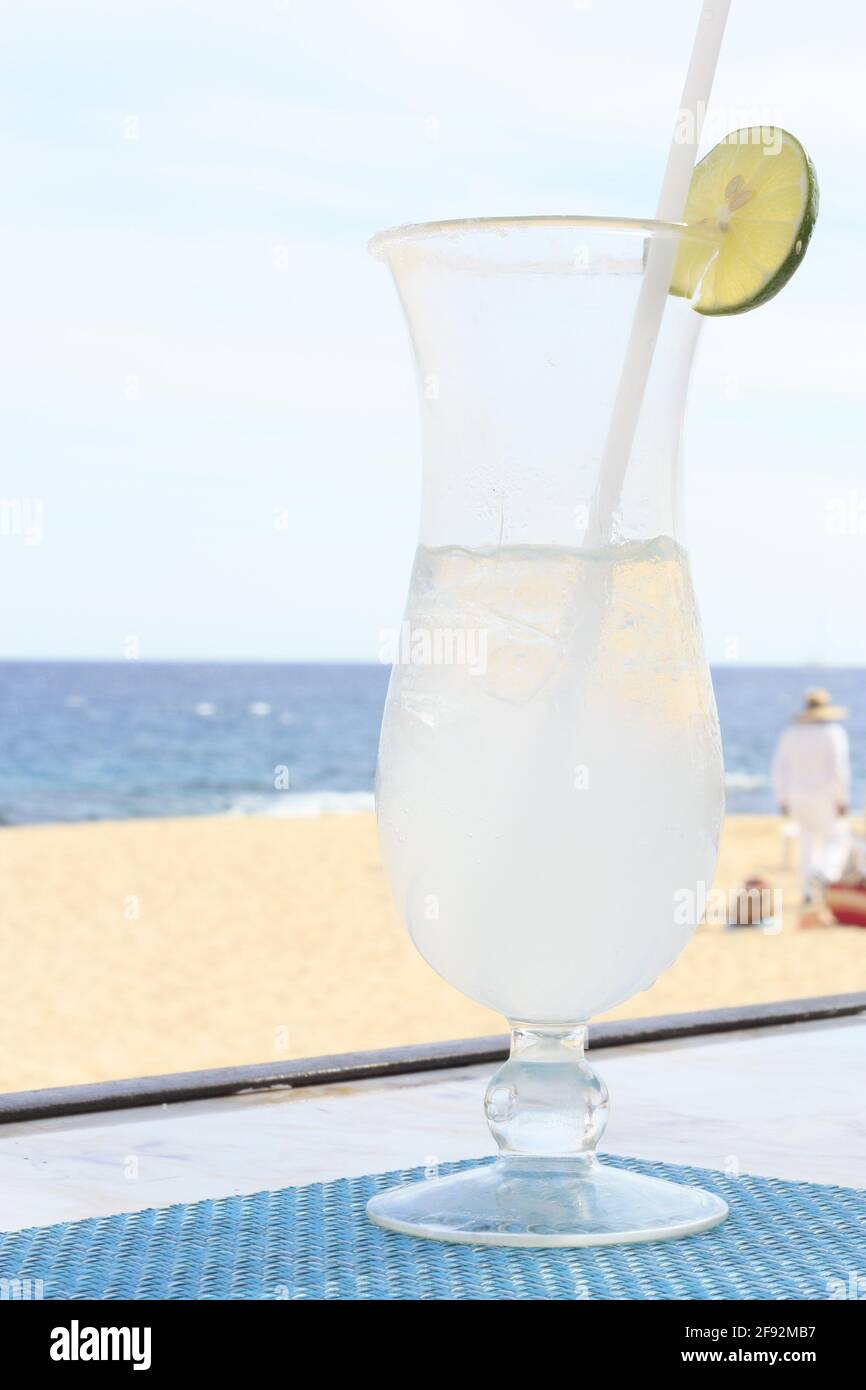 Trinke sandigen strand -Fotos und -Bildmaterial in hoher Auflösung – Alamy