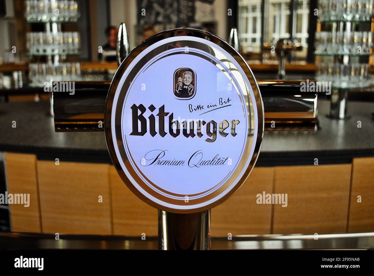 Hopfen und malz logo -Fotos und -Bildmaterial in hoher Auflösung – Alamy