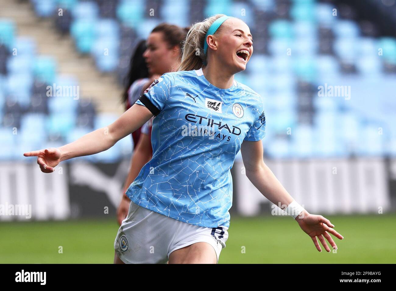 Chloe Kelly von Manchester City feiert das siebte Tor ihrer ...