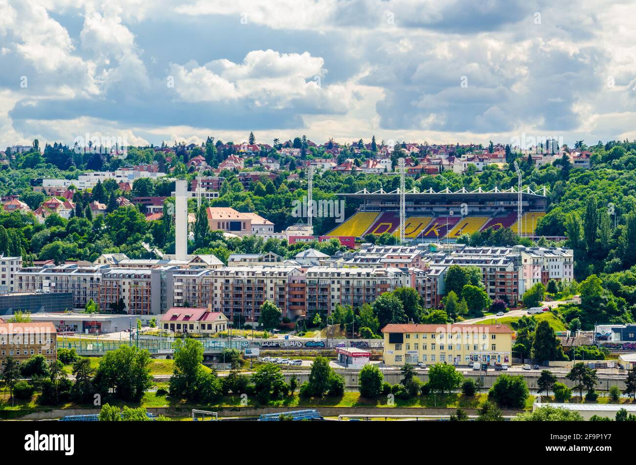 Dukla prag team -Fotos und -Bildmaterial in hoher Auflösung – Alamy