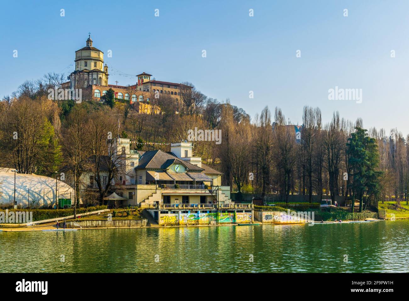 Santa maria al monte -Fotos und -Bildmaterial in hoher Auflösung – Alamy