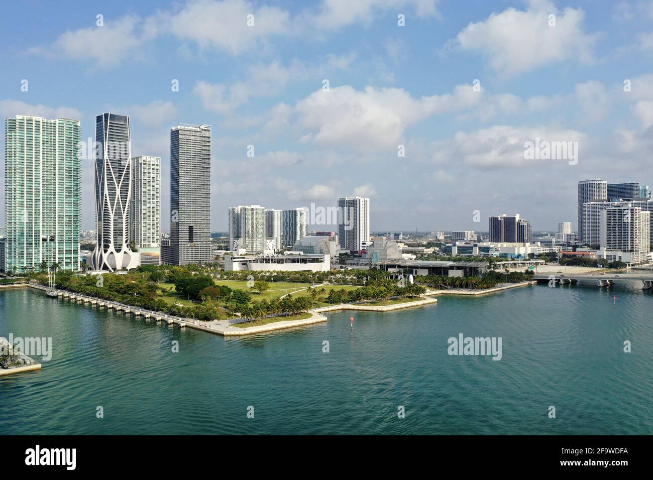 Maurice ferre park -Fotos und -Bildmaterial in hoher Auflösung – Alamy