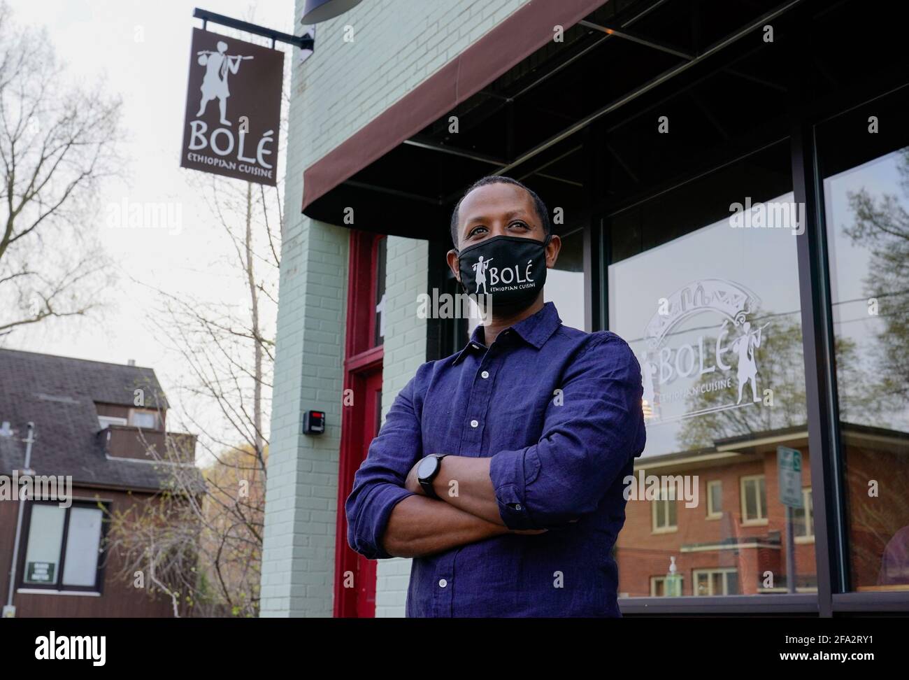 Minneapolis, Usa. April 2021. Solomon Hailie, Inhaber des äthiopischen ...