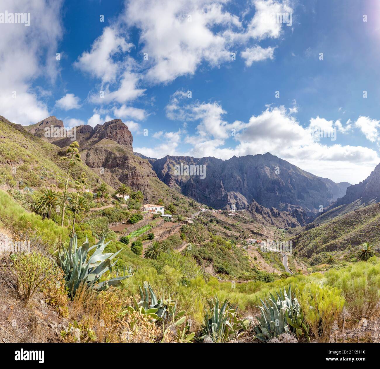 La cruz de hilda -Fotos und -Bildmaterial in hoher Auflösung – Alamy