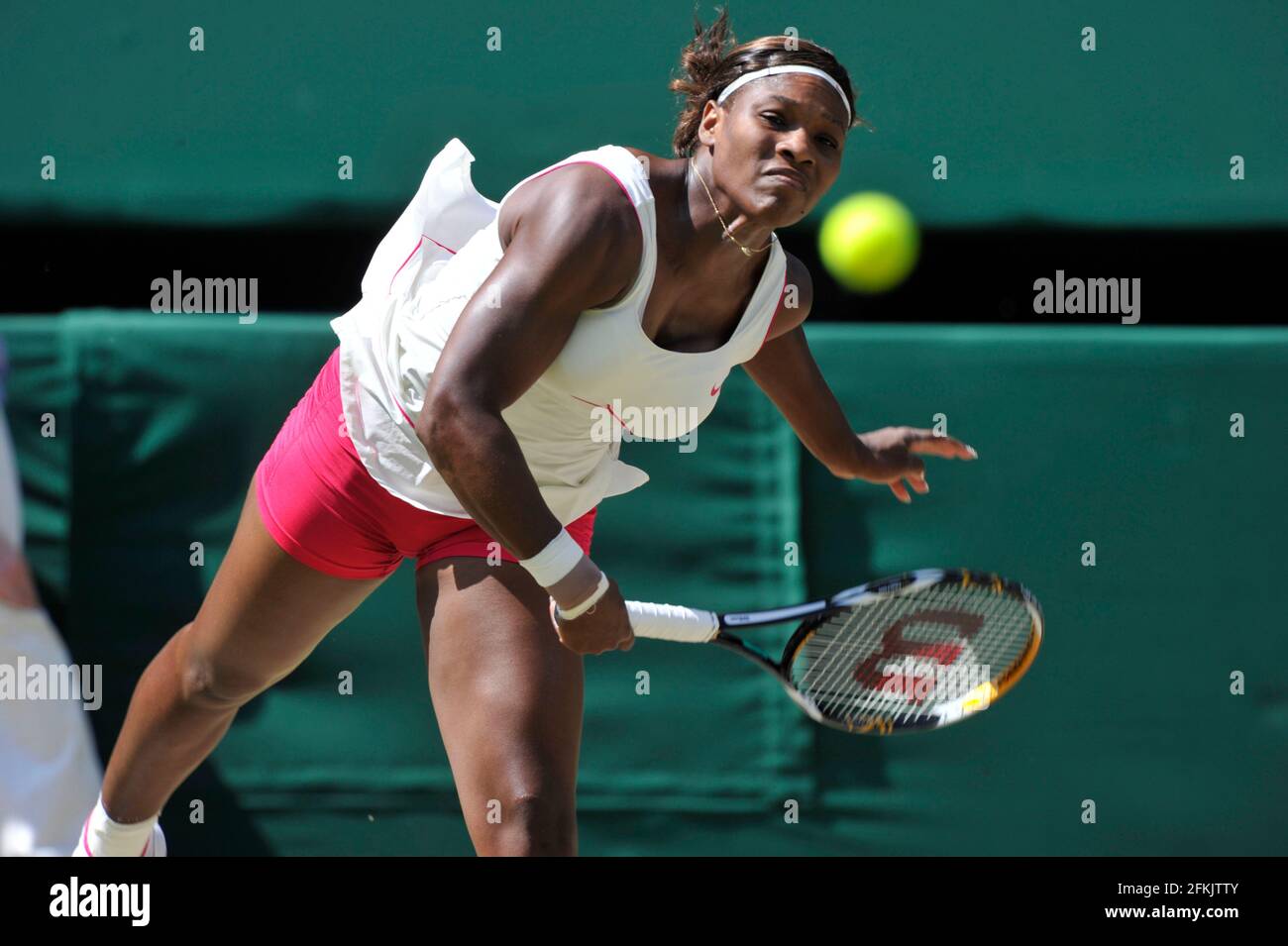 Maris sharapova serena williams -Fotos und -Bildmaterial in hoher ...