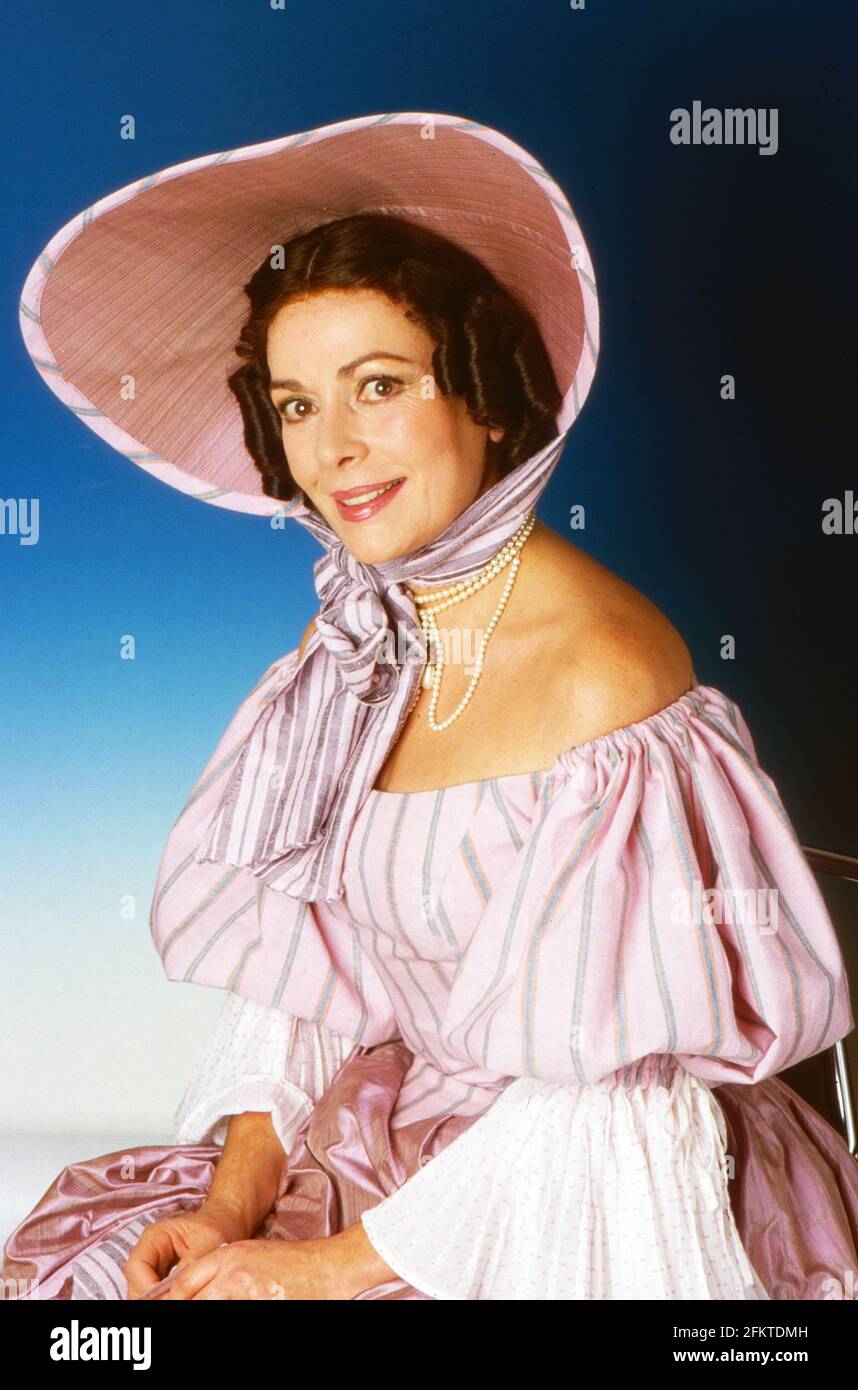 Karin dor actress -Fotos und -Bildmaterial in hoher Auflösung – Alamy