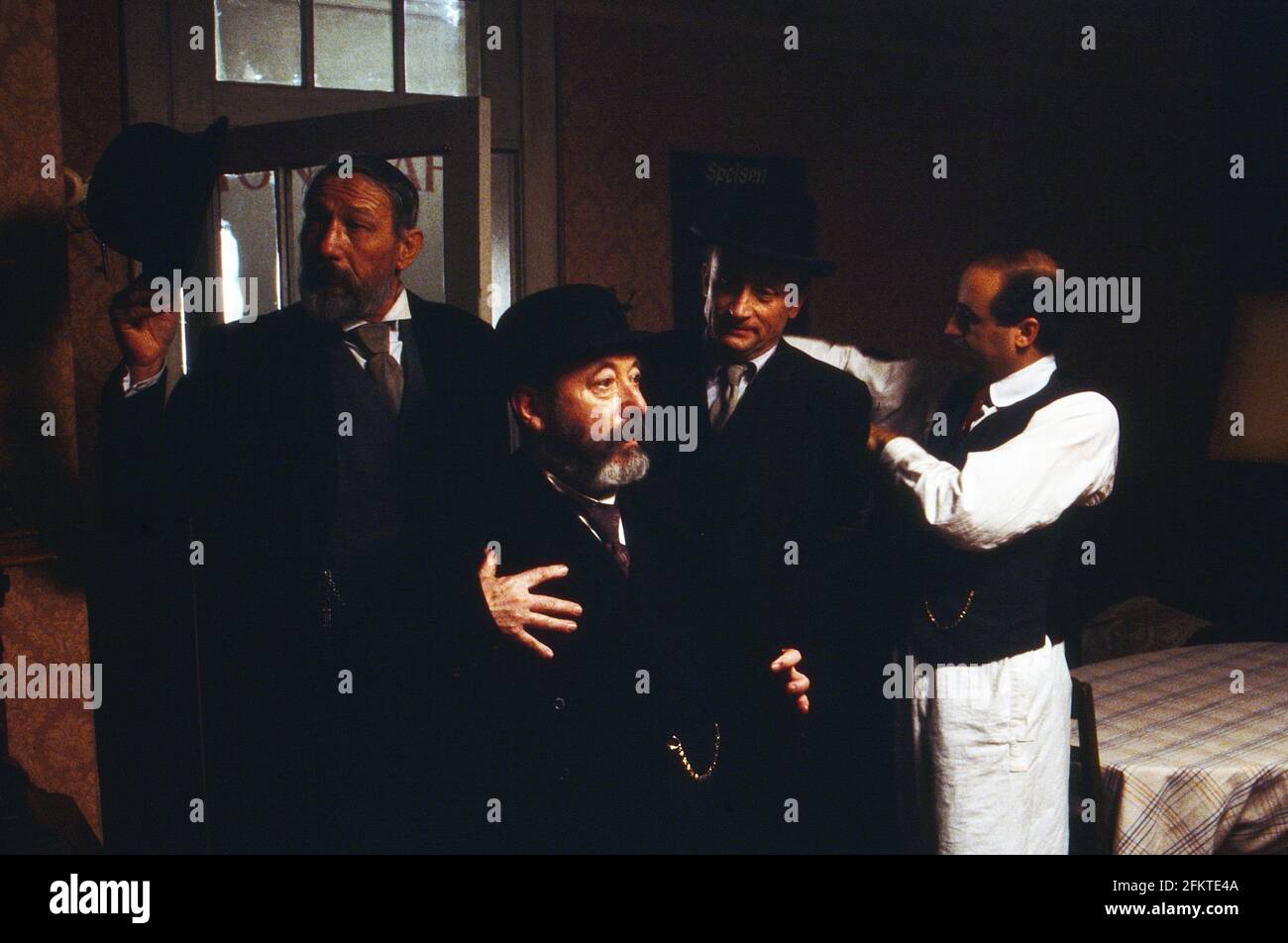 Frikadelle - Tagliatelle, Fernsehfilm, Deutschland 1990, Darsteller ...