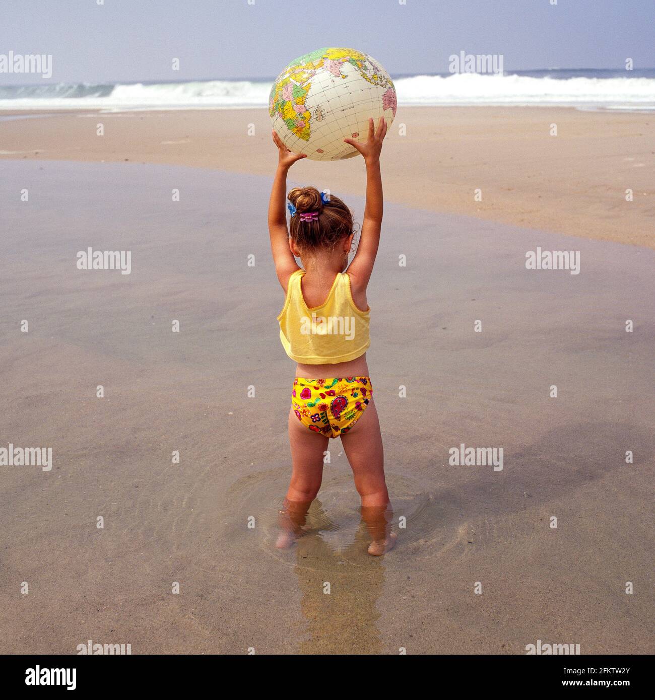 Portrait little girl in bikini Stockfotos und -bilder Kaufen - Alamy