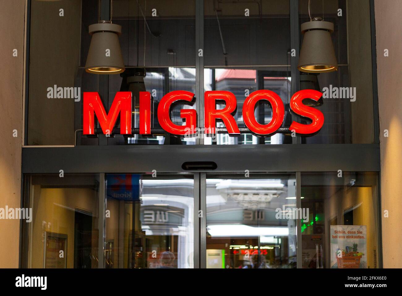 Migros supermarket -Fotos und -Bildmaterial in hoher Auflösung – Alamy