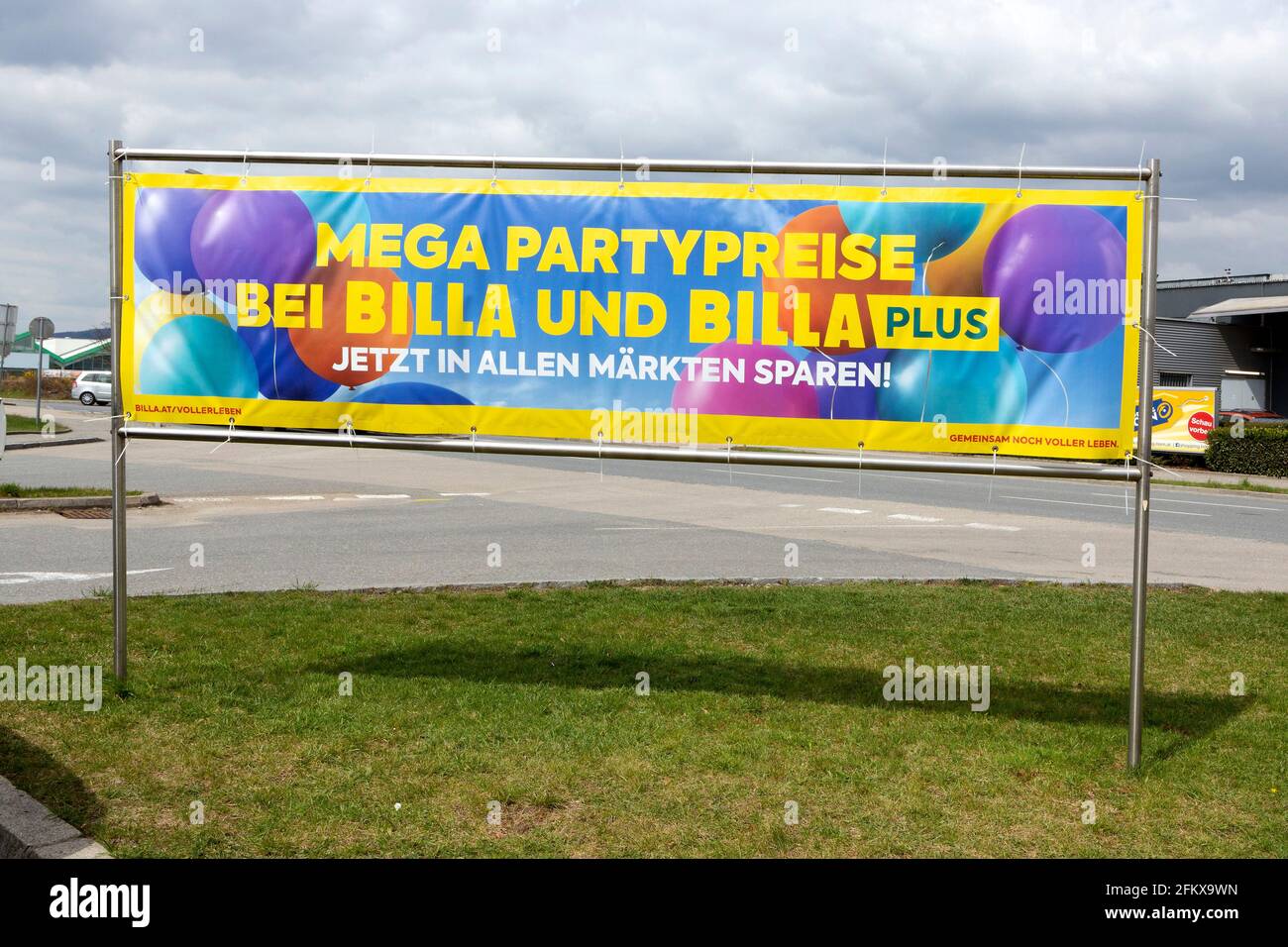 Billa supermarket logo -Fotos und -Bildmaterial in hoher Auflösung – Alamy