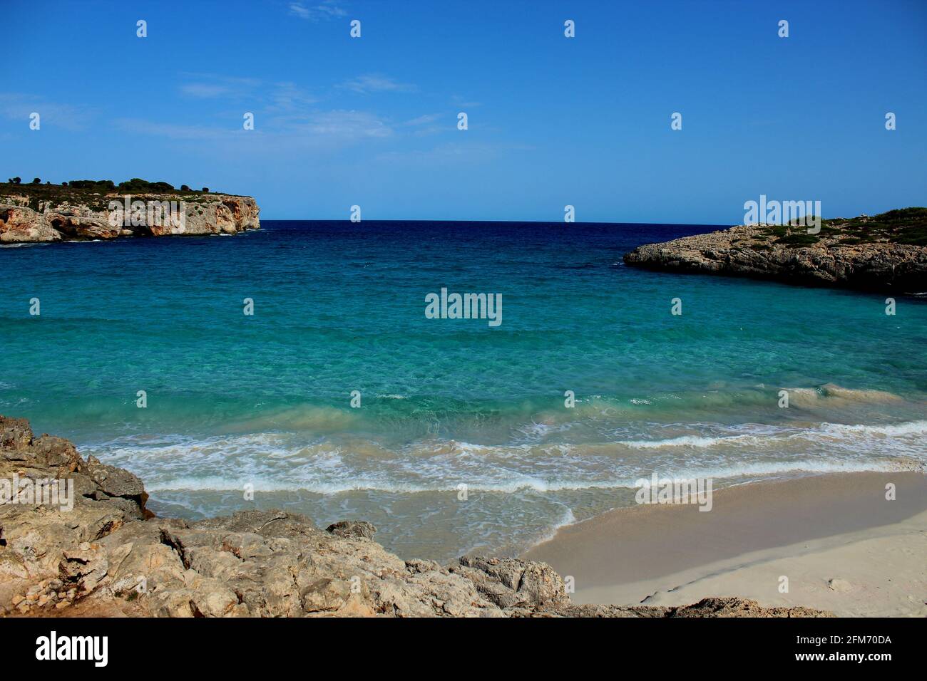 Calo blanc cala varques -Fotos und -Bildmaterial in hoher Auflösung – Alamy