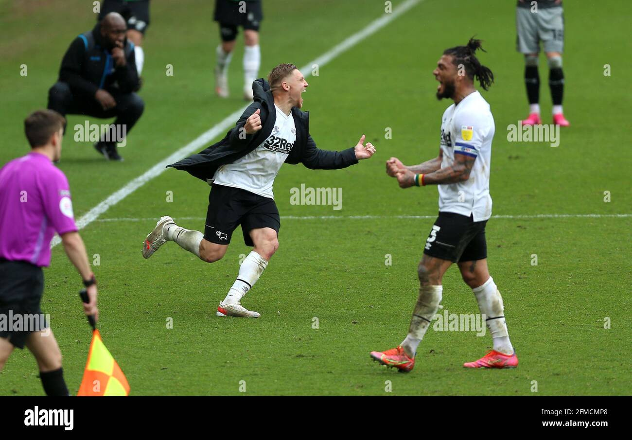 Martyn Waghorn von Derby County (links) und Colin Kazim-Richards ...